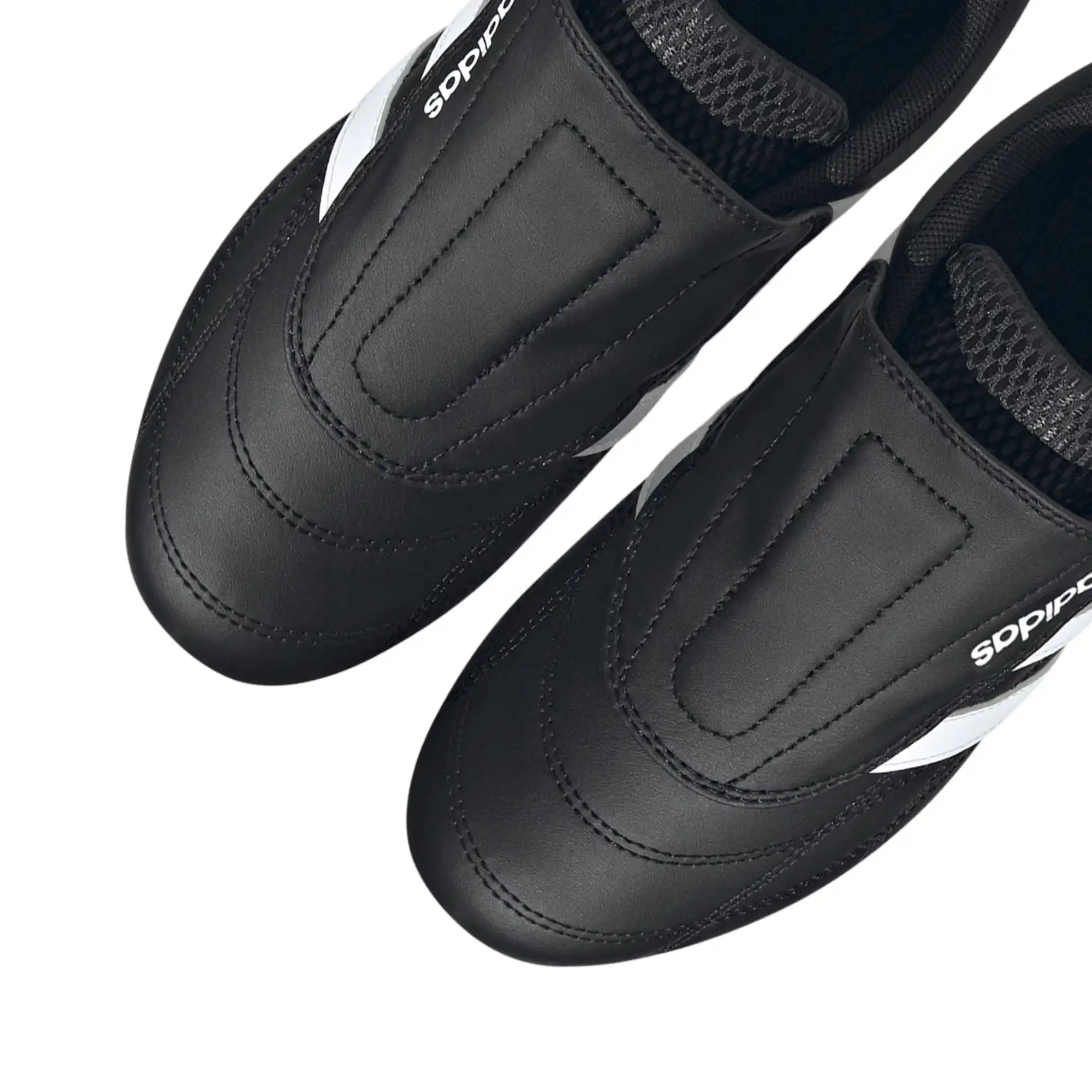 Tenis adidas Casual Tekwen Mujer JS3871