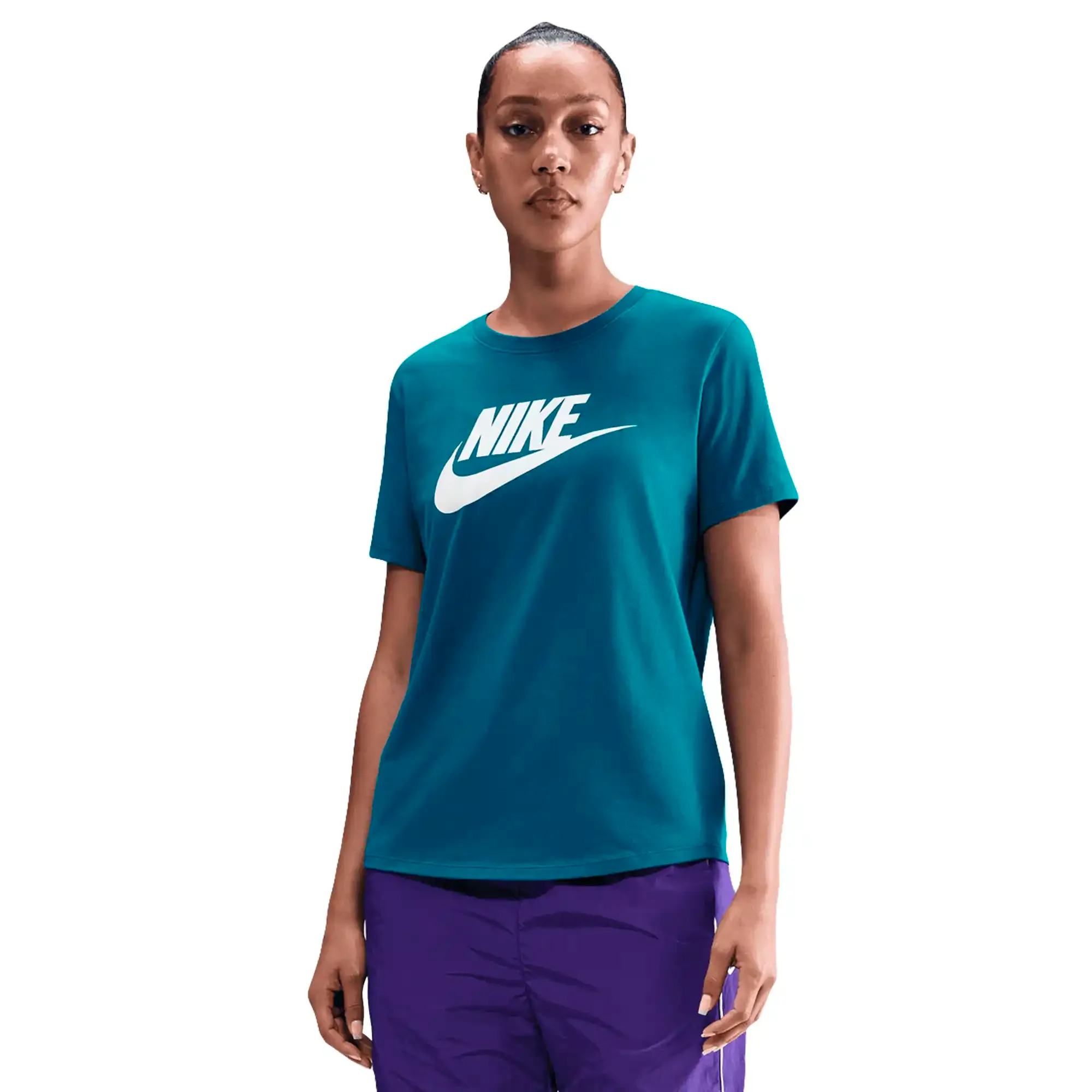 Playera Nike Casual Essentials Mujer DX7906-301